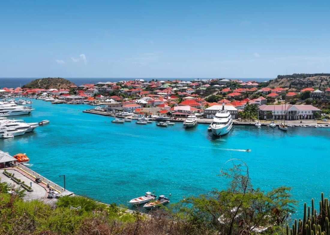 Découvrez Saint-Barthélémy : entre histoire et paradis